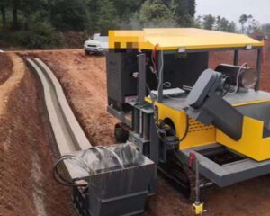 Water Canal Machine | Concrete Channel Lining Machine